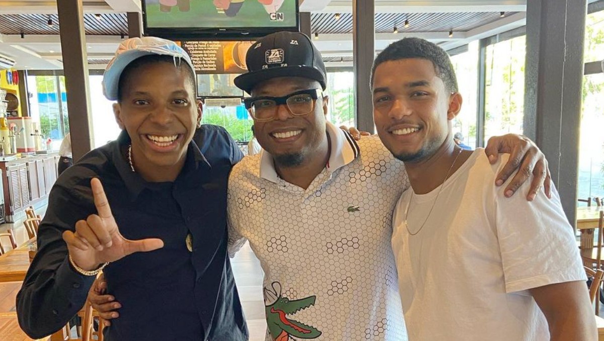 Buchecha se emociona com filme sobre dupla com Claudinho e entrega ...