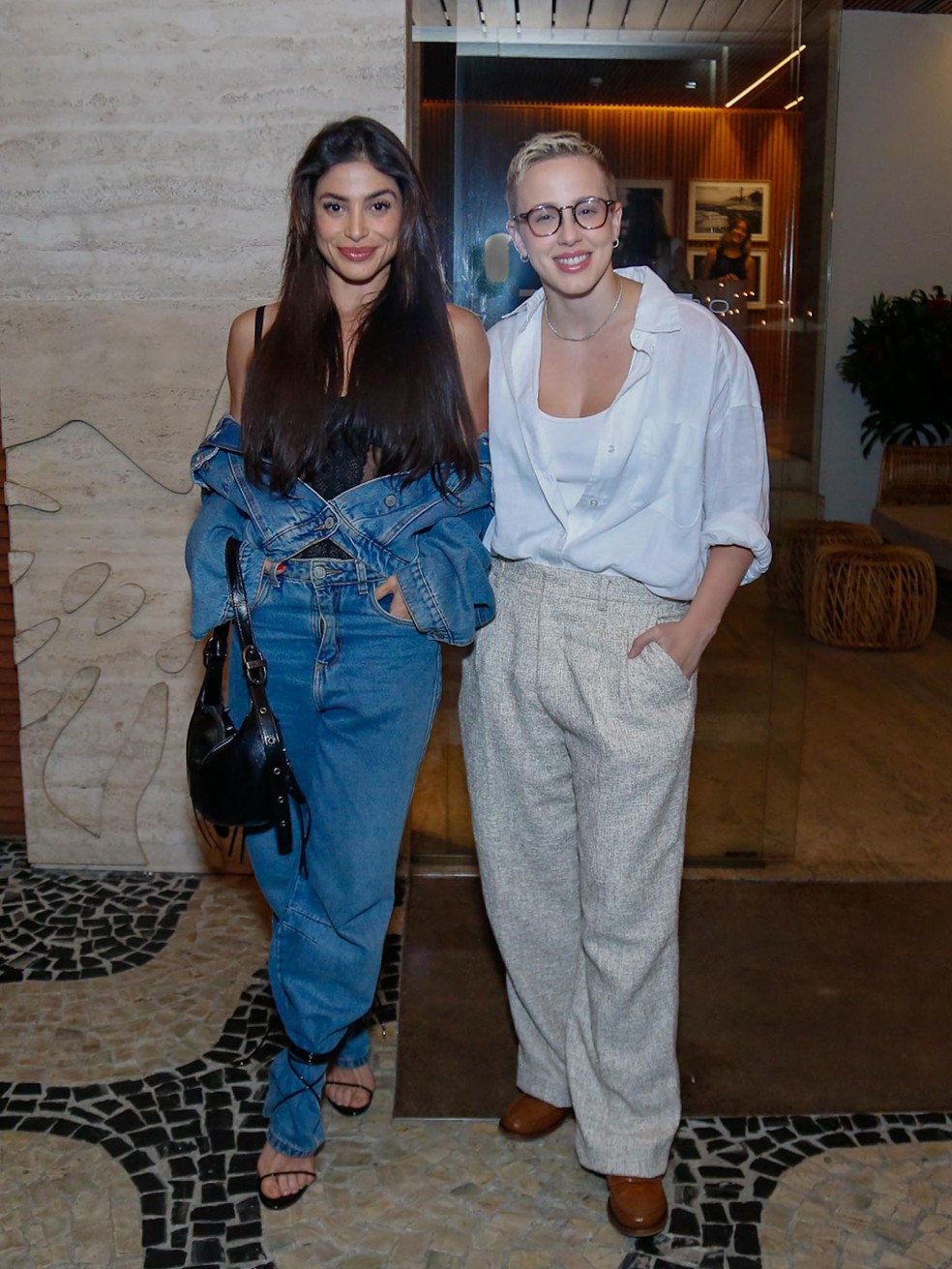 Marcella Rica, ex de Vitória Strada, vai com nova namorada a ...