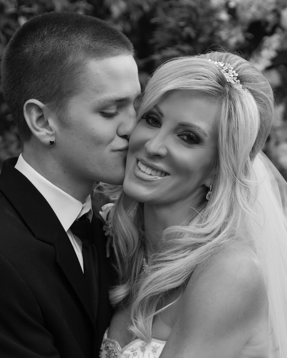 Estrela de Real Housewives anuncia morte do filho, aos 35 anos