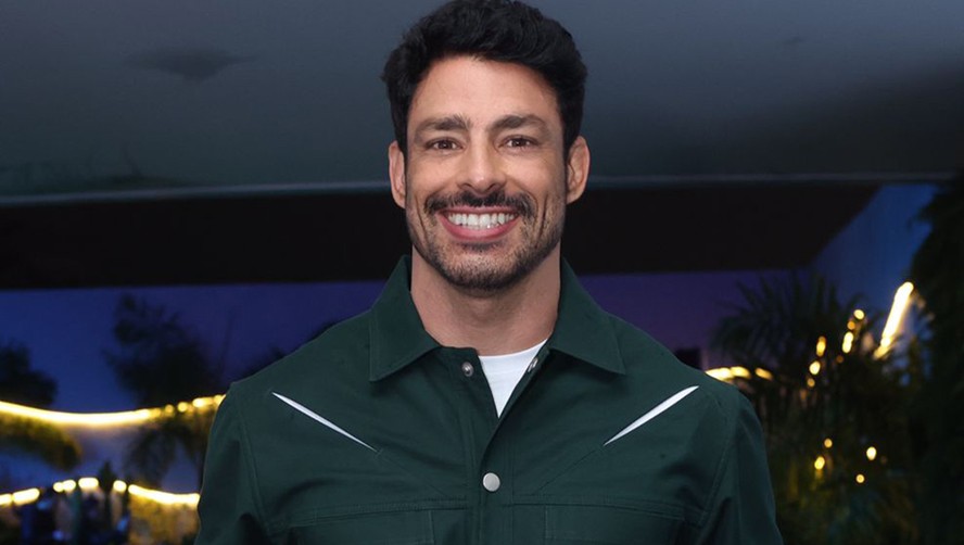 Solteiro, Cauã Reymond curte The Town e lembra último show que curtiu ...