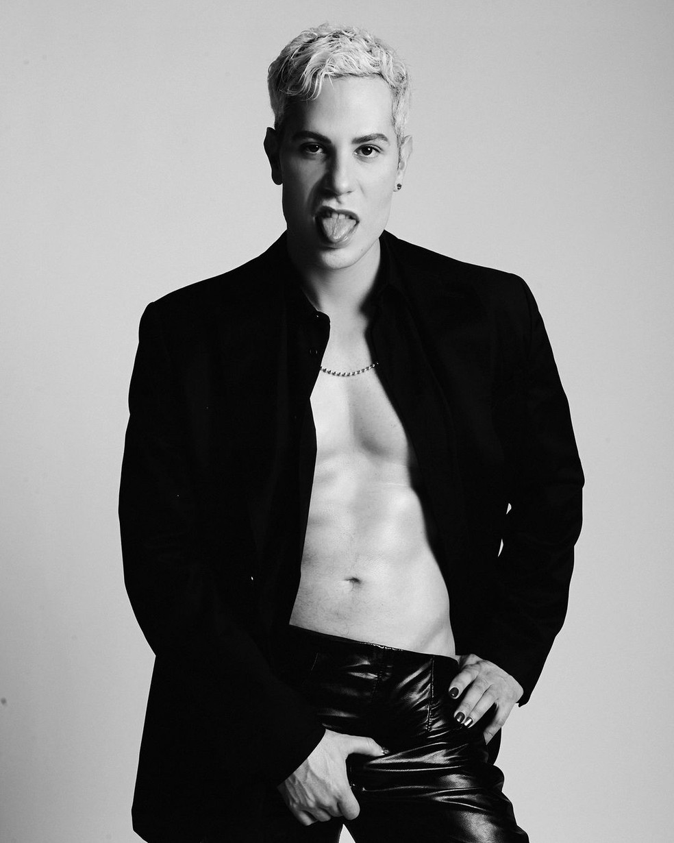 Christian Chávez fala de carta que inspirou novo EP, garotos ...