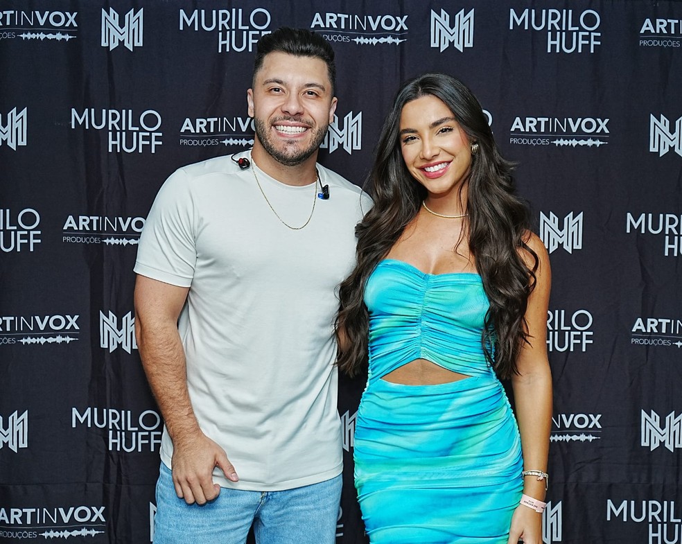 Murilo Huff faz show acompanhado da namorada no Réveillon de Fortaleza ...