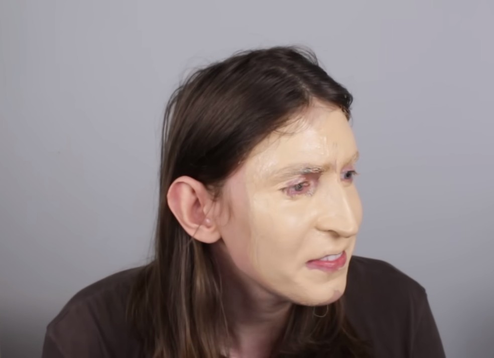 Vídeo: Youtuber reacende polêmica da base de Virginia Fonseca com teste ...