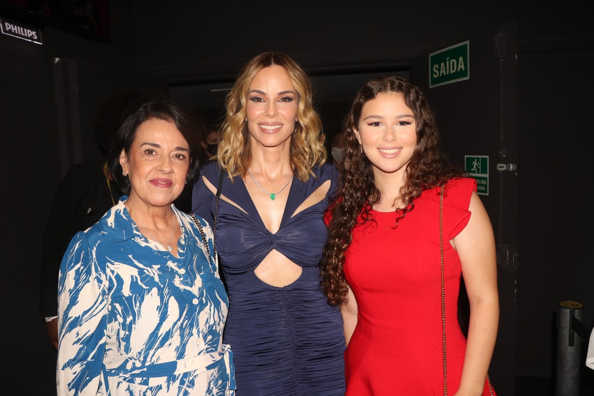 Famosos prestigiam gravação do especial de Roberto Carlos, no Rio de ...