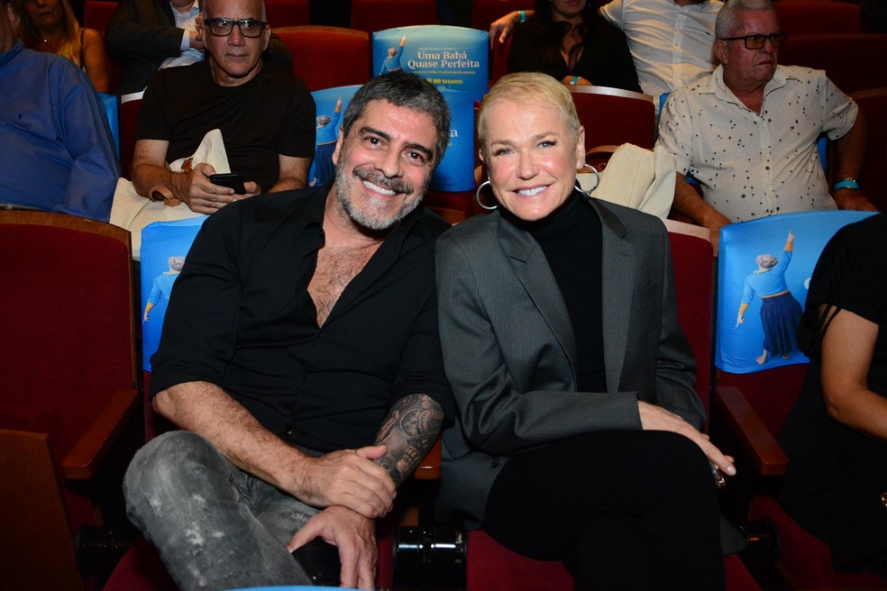 Xuxa diz que Junno mandou nudes antes de primeiro encontro: 'Ele é ...