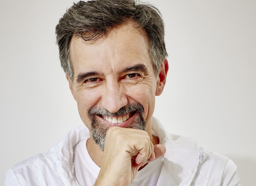 Charles Fricks, o bonitão Ademir de 'Terra e Paixão', se avalia após os ...