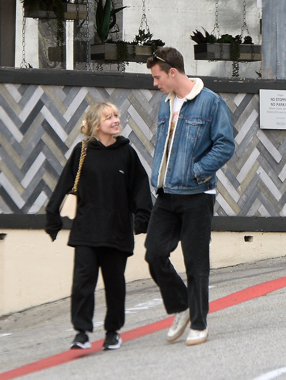 Shawn Mendes e Sabrina Carpenter são vistos juntos em meio a rumores de ...
