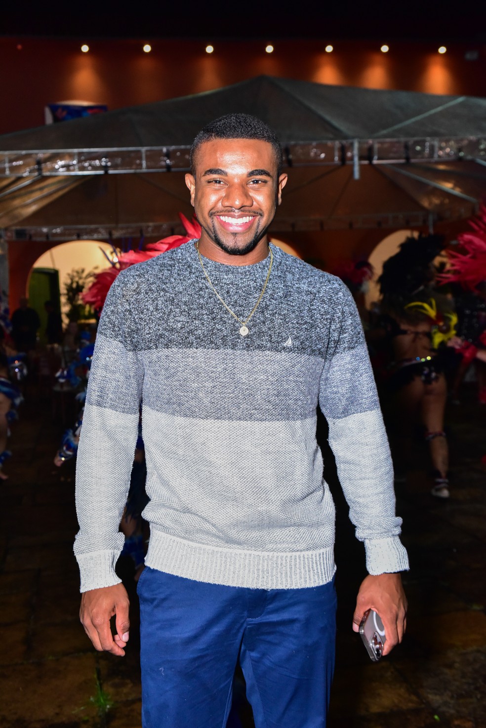 Ex-BBB Davi Brito fala de possível reencontro com a ex, Mani Rêgo; assista