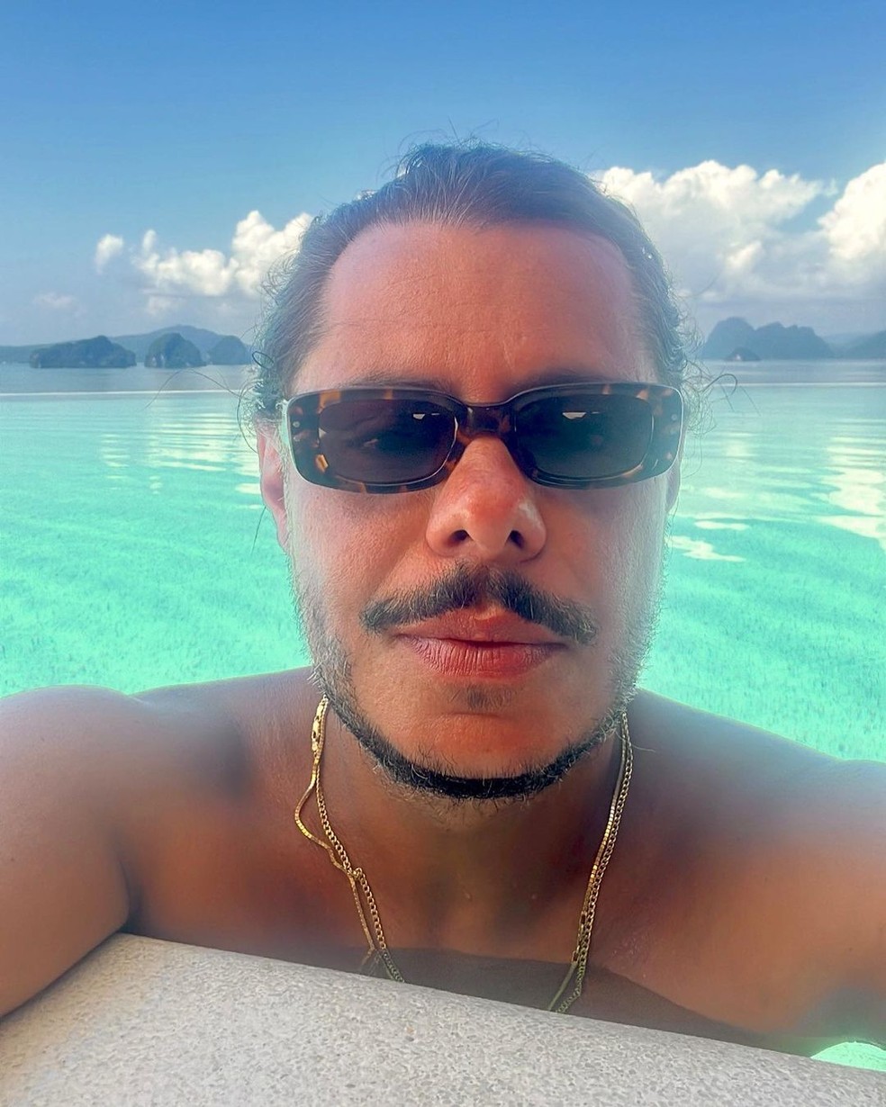 Marcus Majella abre álbum de viagem com amigo para a Tailândia; veja fotos