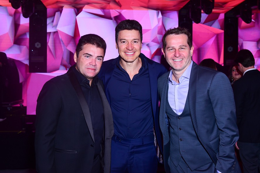 Festa de 15 anos de Rafa Justus tem momento 'Dominó' com ex-integrantes ...