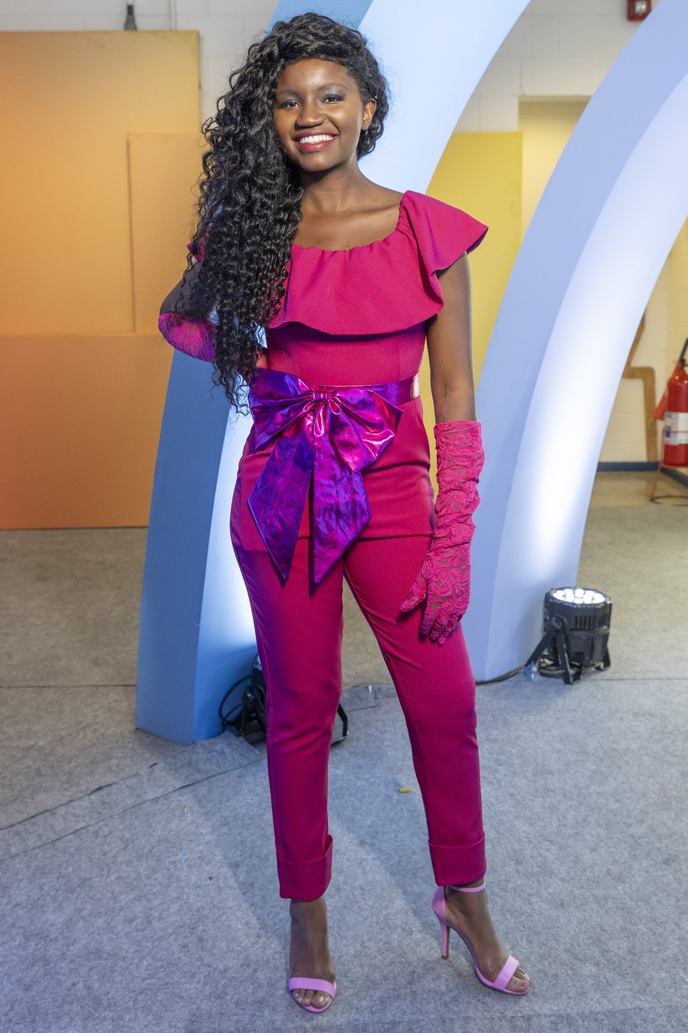 Globo dá início às gravações da vinheta de final de ano e reúne famosos