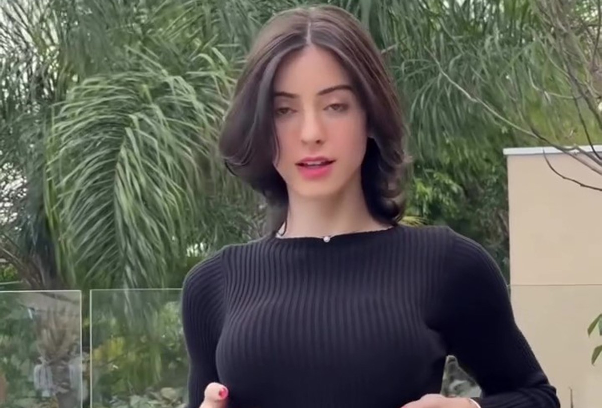 Um ano após transição de gênero, Bella Longuinho compara antes e depois ...