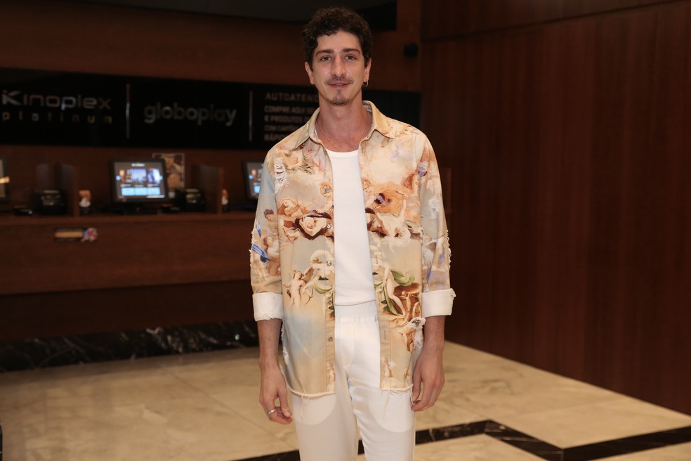 Sophie Charlotte, Daniel de Oliveira e mais famosos conferem filme de ...