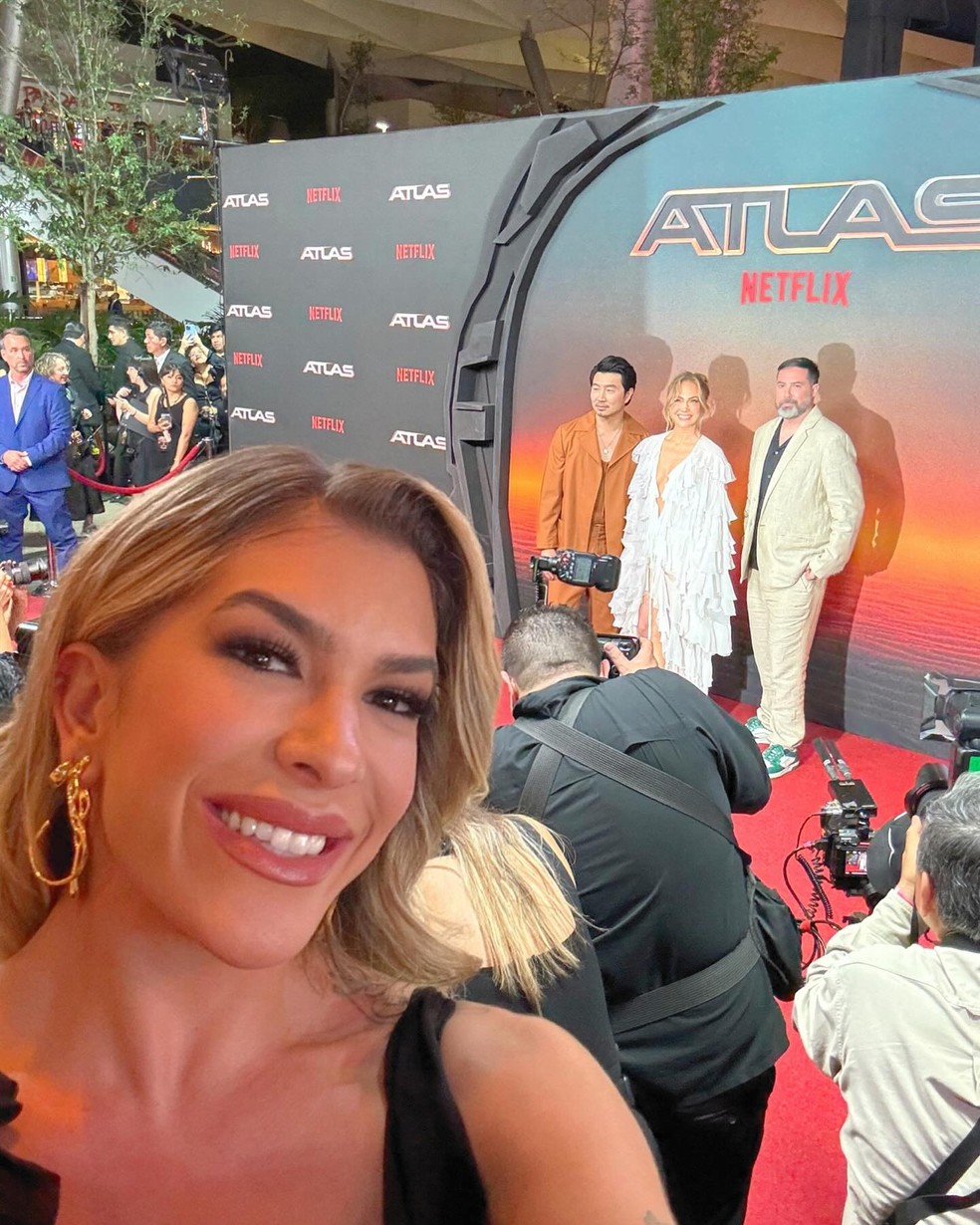 Lore Improta e Jennifer Lopez arrasam em tapete vermelho no México; vídeos