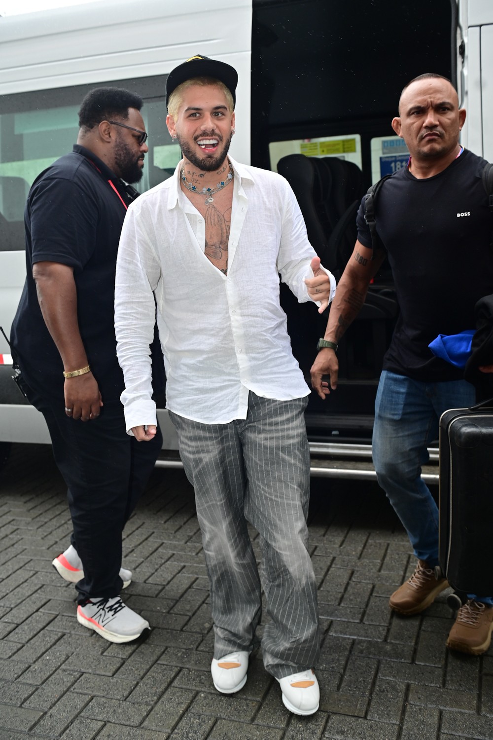 Após término, Zé Felipe embarca em cruzeiro de Ana Castela