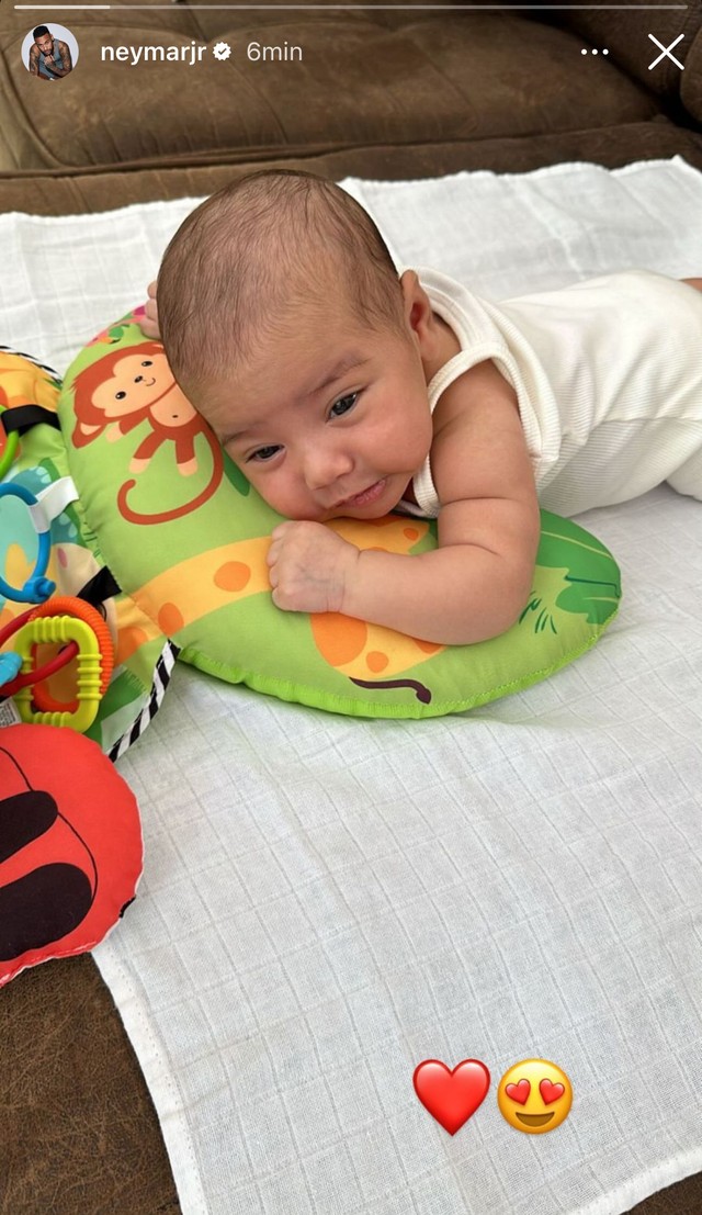 Neymar mostra momento fofo com Mavie em novo clique