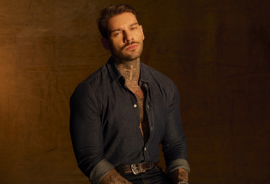 Lucas Lucco fala de volta após pausa por saúde mental e diz que ...