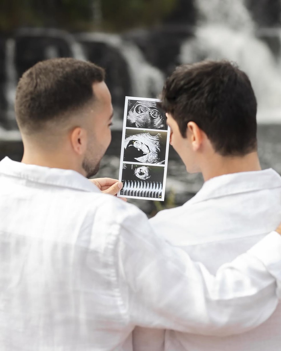 Lucas Rangel e Lucas Bley anunciam: 'Estamos esperando um bebê'