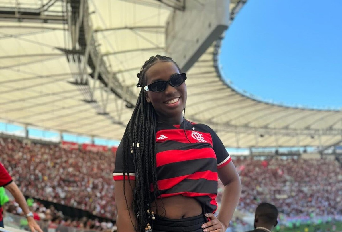 Ex BBB Leidy Elin, que vendia copos no Maracanã, realiza sonho de ver ...