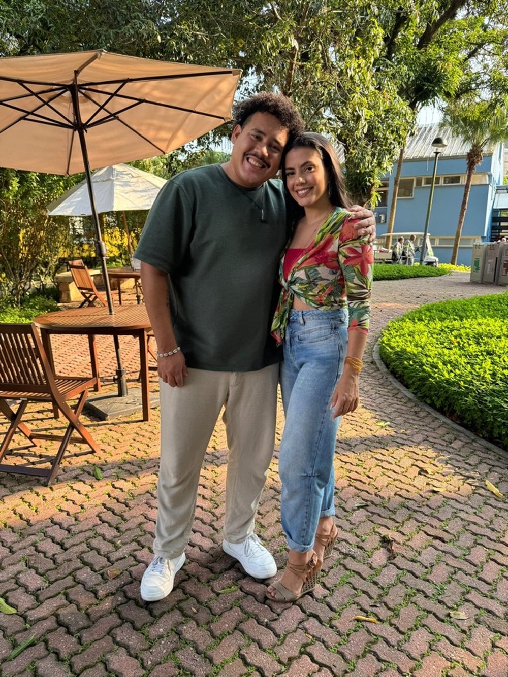 Fernanda mostra reencontro com Lucas Buda e Giovanna após eliminação do ...