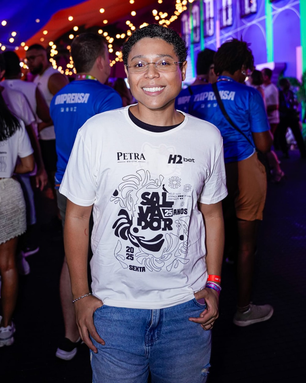 Carnaval 2025: Blogueirinha faz aparição rara com o namorado em folia ...