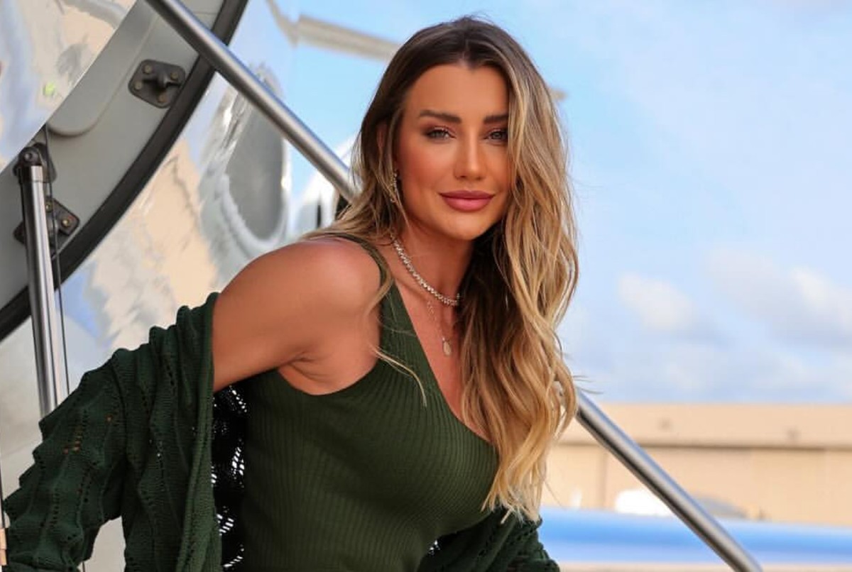 Ana Paula Siebert conta que esqueceu celular em montanha-russa nos EUA