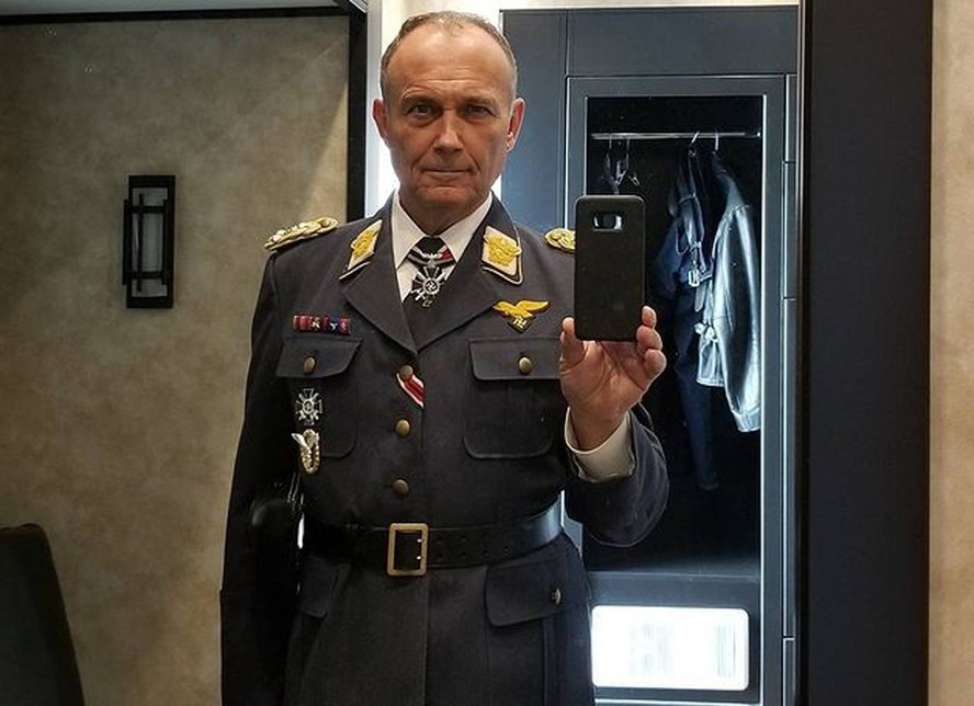 Ator Michael Kopsa, de 'Arquivo X' e 'Dragon Ball', morre de câncer no ...