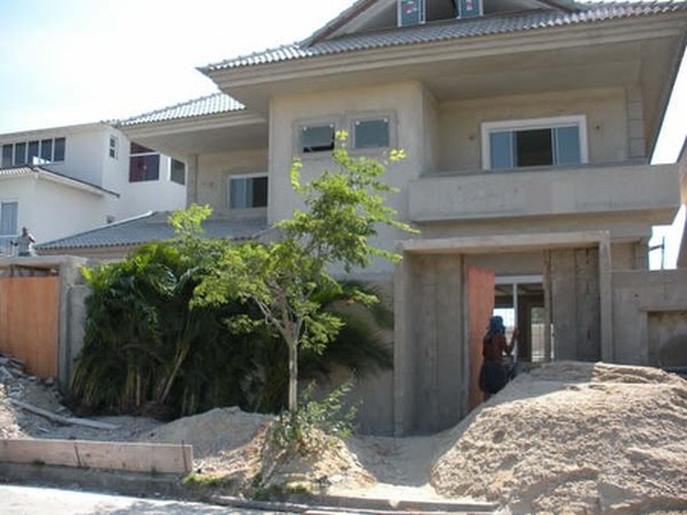 Samara Felippo mostra detalhes da casa milionária que comprou com ...