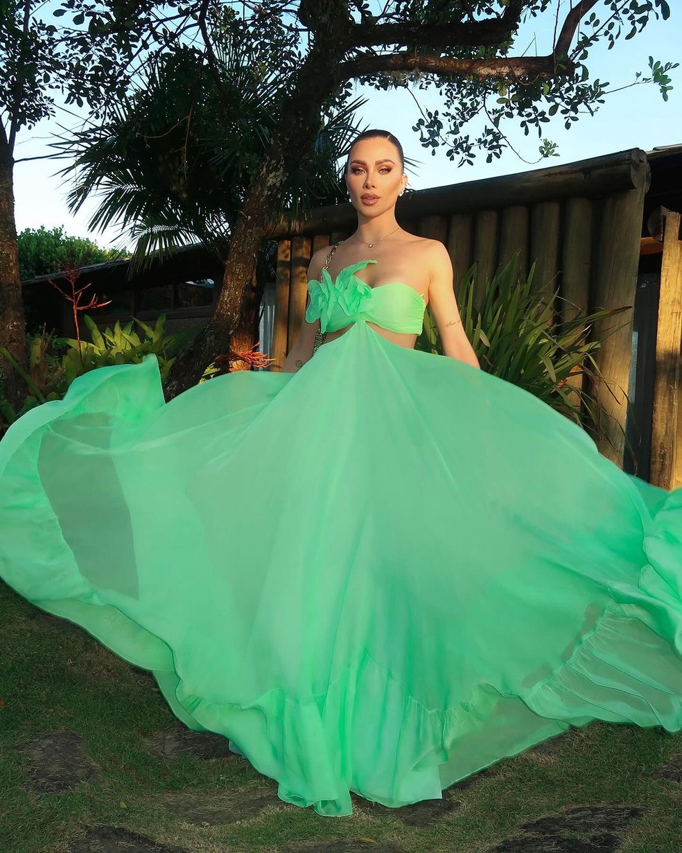 Casamento de Mari Saad e Rômulo Arantes Neto: veja looks de famosos