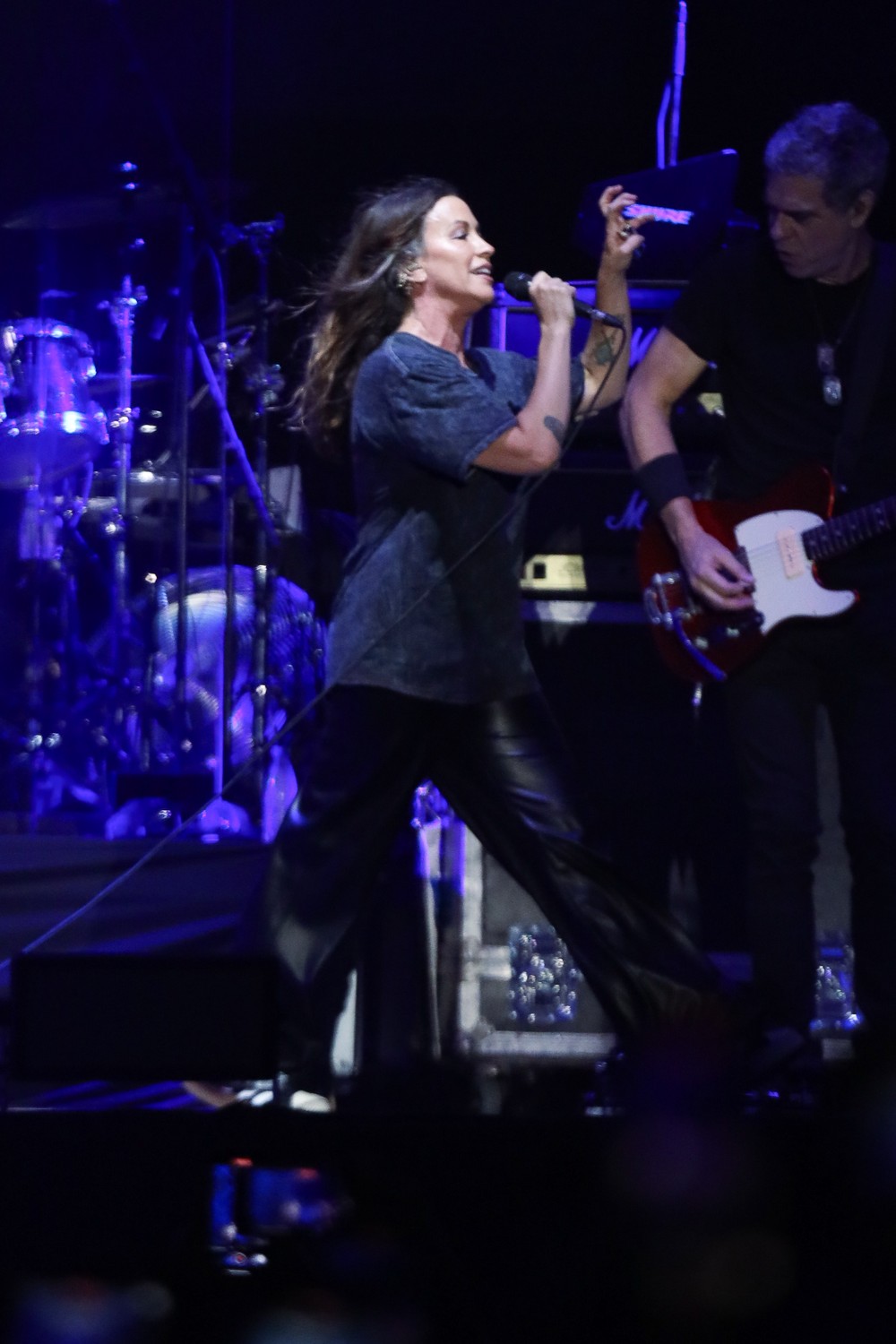 Alanis Morissette faz show único em São Paulo e celebra álbum histórico