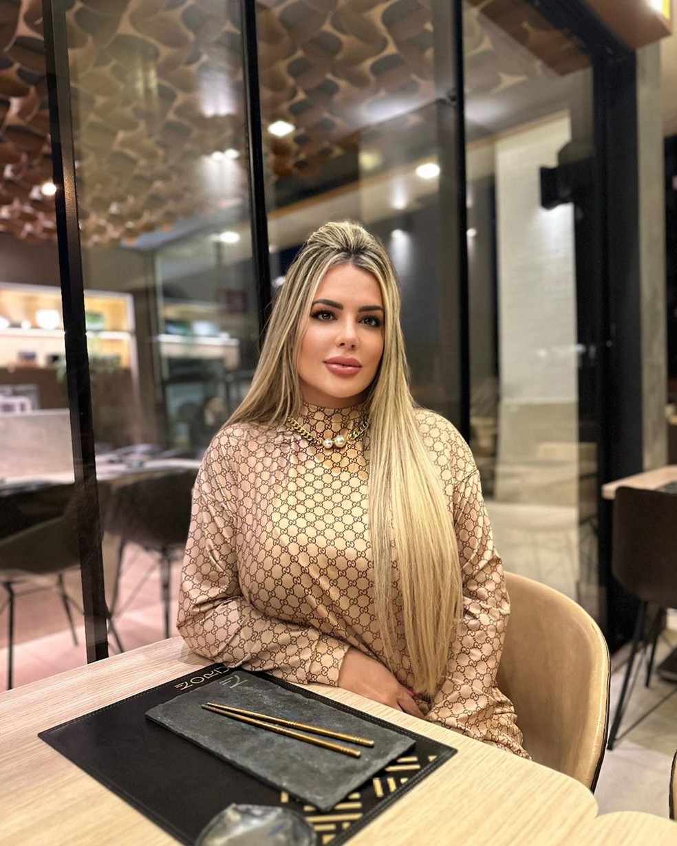 Após plásticas, Denise Rocha enfrenta problema para renovar CNH: 'Não ...