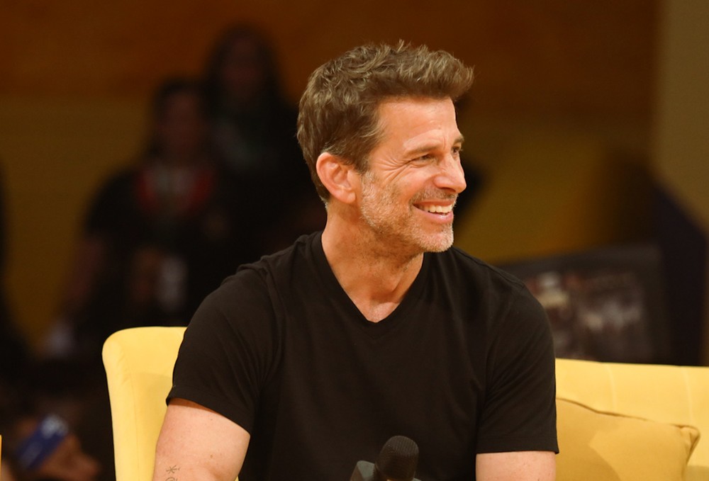 CCXP23: Zack Snyder apresenta 'Rebel Moon - Parte 1' pela primeira vez ...