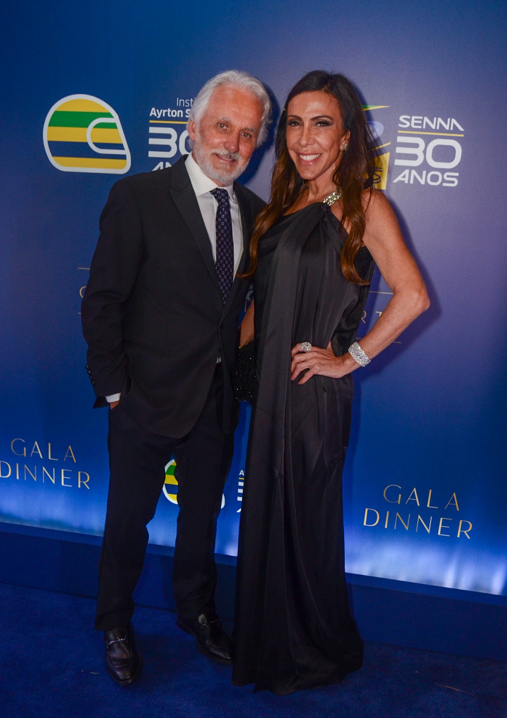 Famosos prestigiam 30 anos do legado de Ayrton Senna em jantar de gala