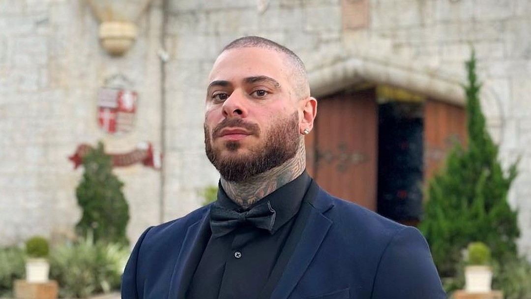 Saiba tudo sobre: Leo Stronda