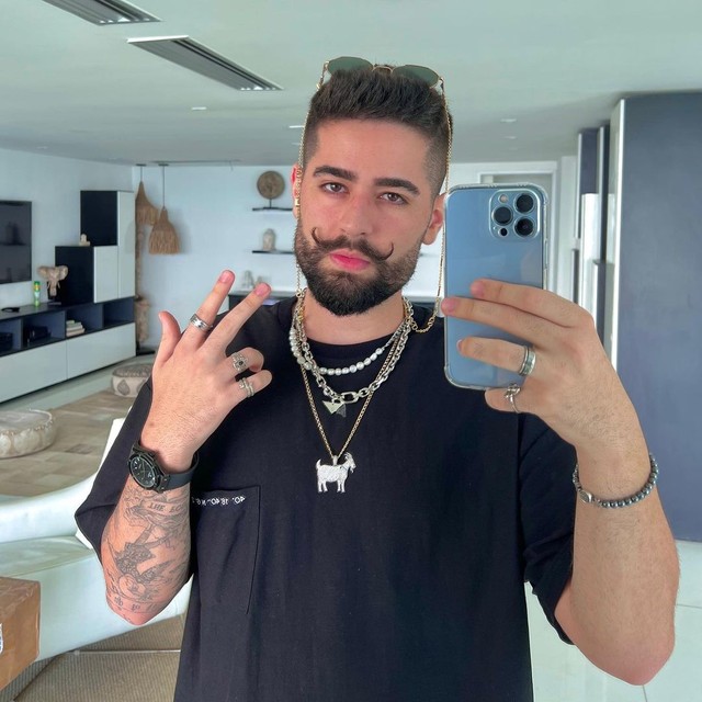 Quem é Ruyter Poubel, influenciador que afirma ser bilionário e deu festa de mais de R$ 500 mil