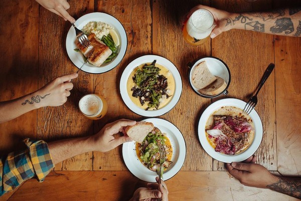 Trilha Fermentaria explora mundo da cerveja das 'tap' ao menu