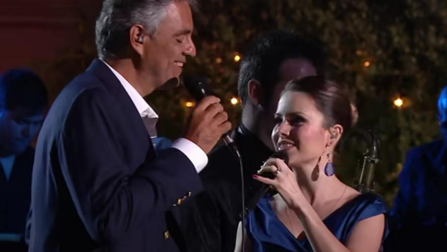 Sandy é anunciada como participação especial de shows de Andrea Bocelli ...
