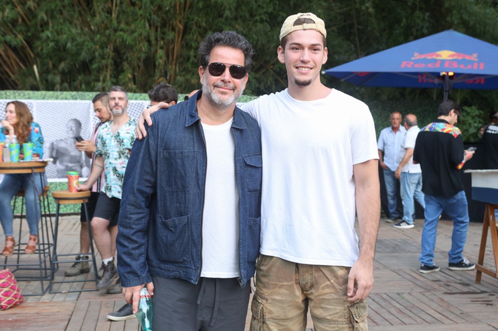 Murilo Benício posta com Pietro, seu filho com Giovanna Antonelli, e fãs aprovam: 'Lindos'