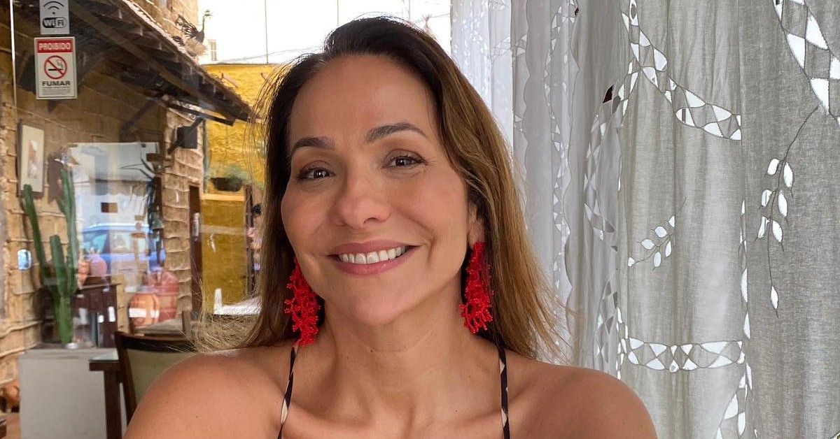 Maria Beltrão detalha sua reposição hormonal na menopausa