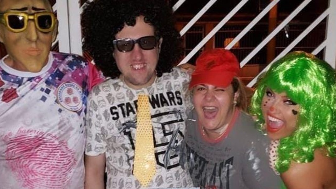 Saiba tudo sobre: Ellen Rocche