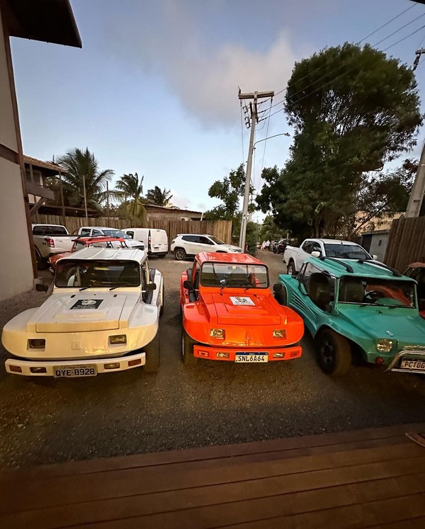 Ex de Anitta, Simone Susinna se encanta por Fernando de Noronha