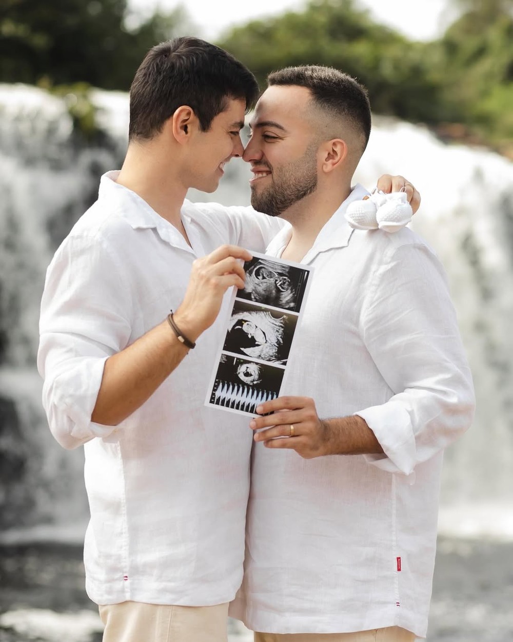 Lucas Rangel e Lucas Bley anunciam: 'Estamos esperando um bebê'