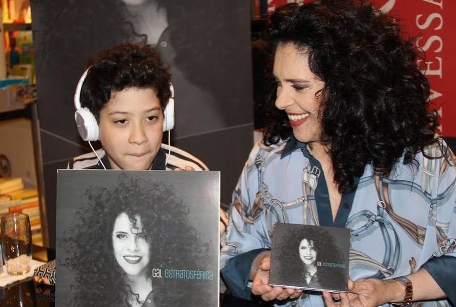 Gal Costa citou medo da morte em relação ao filho: 'Ele é minha vida e ...