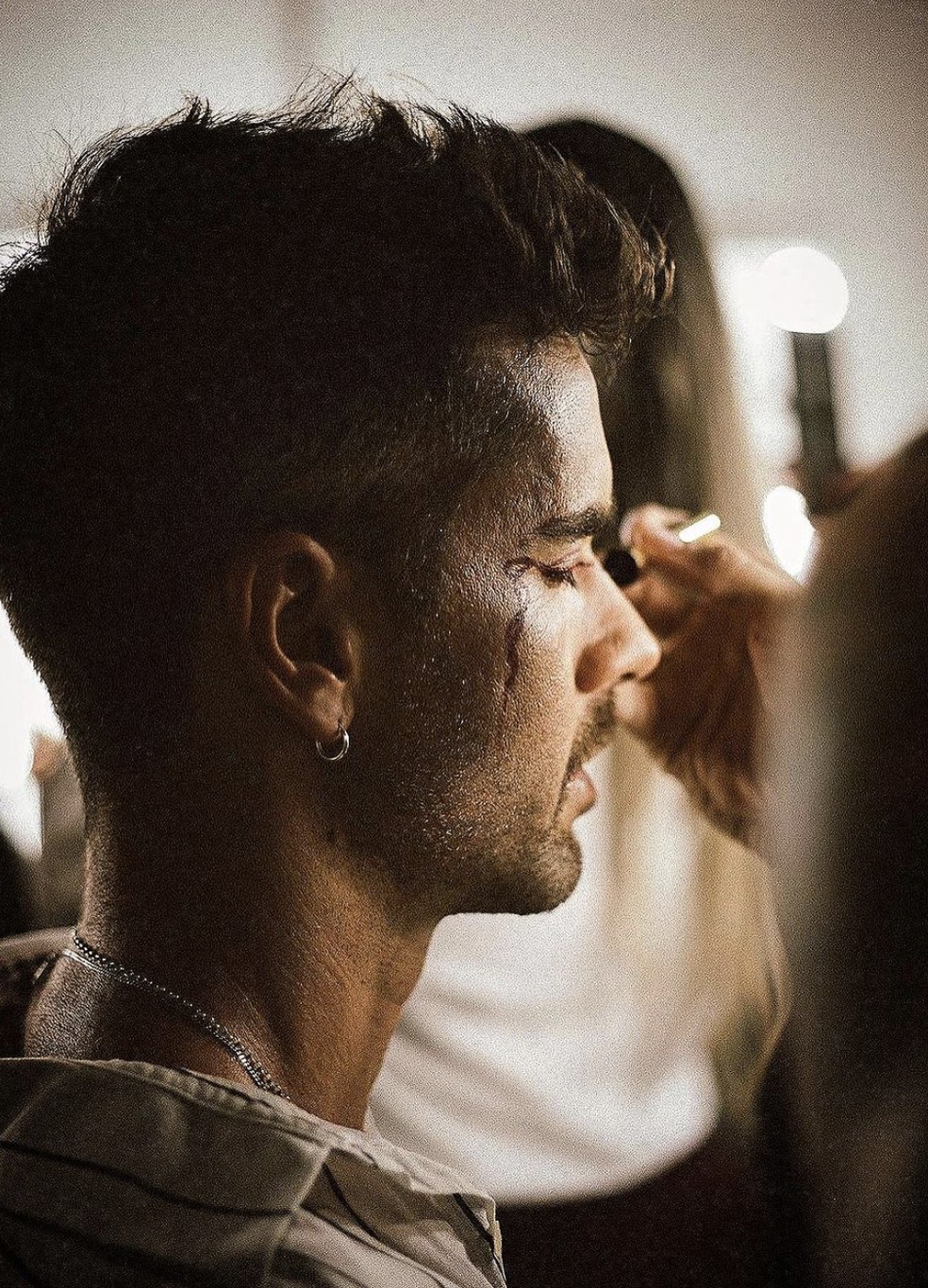 Após follow de Ricky Martin, Marcos Pitombo manda indireta para cantor