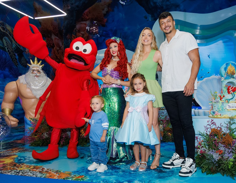 Tata Estaniecki avalia exposição dos filhos com Julio Cocielo: 'Limite ...