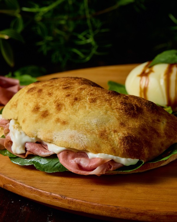 Pizzaria Veridiana completa 25 anos e adota 100% a farinha italiana na ...