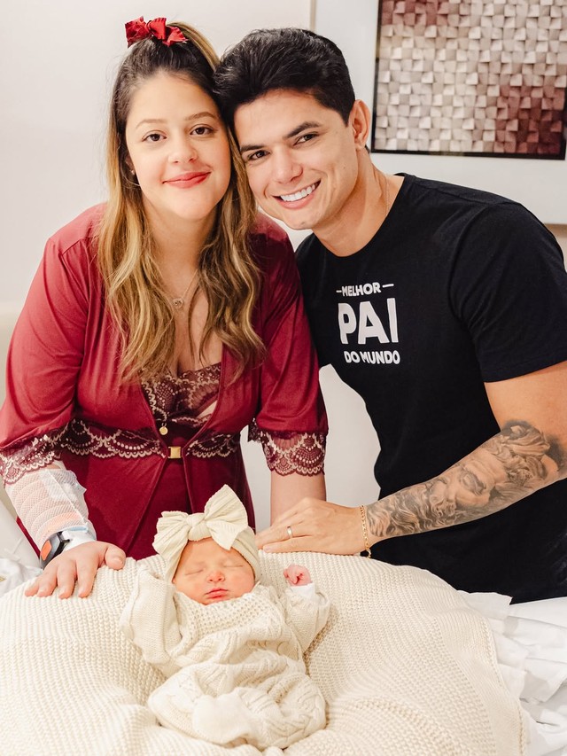Maria Cavalcante mostra novas fotos da filha Antonella, neta de Tom ...