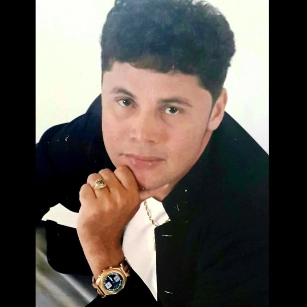 Morre o cantor Ray Douglas, ícone do brega paraense, aos 68 anos