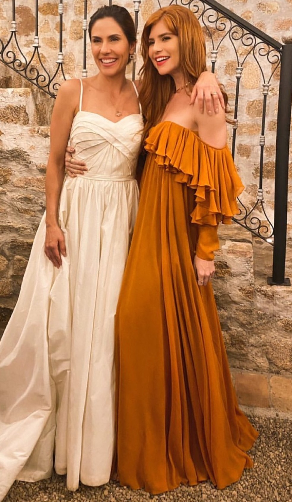 Tudo o que rolou no casamento de Rafaella Mandelli e Rodrigo Leonardo