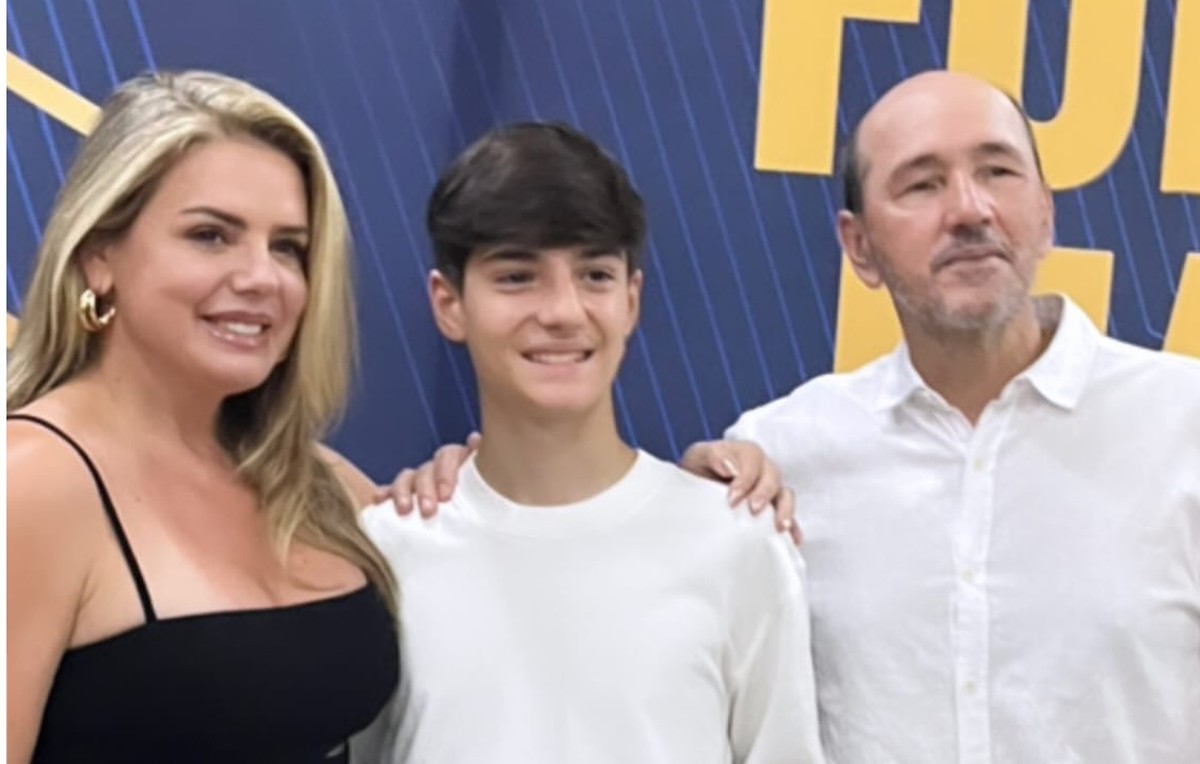 Mari Alexandre mostra formatura do filho e 'alfineta' Fábio Jr. em ...